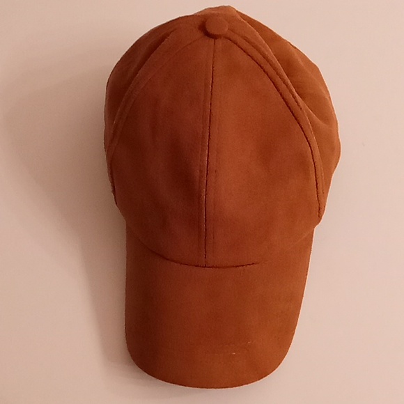 Steve Madden | Accessories | Steve Madden Y2k Cap One Size Tan Color ...